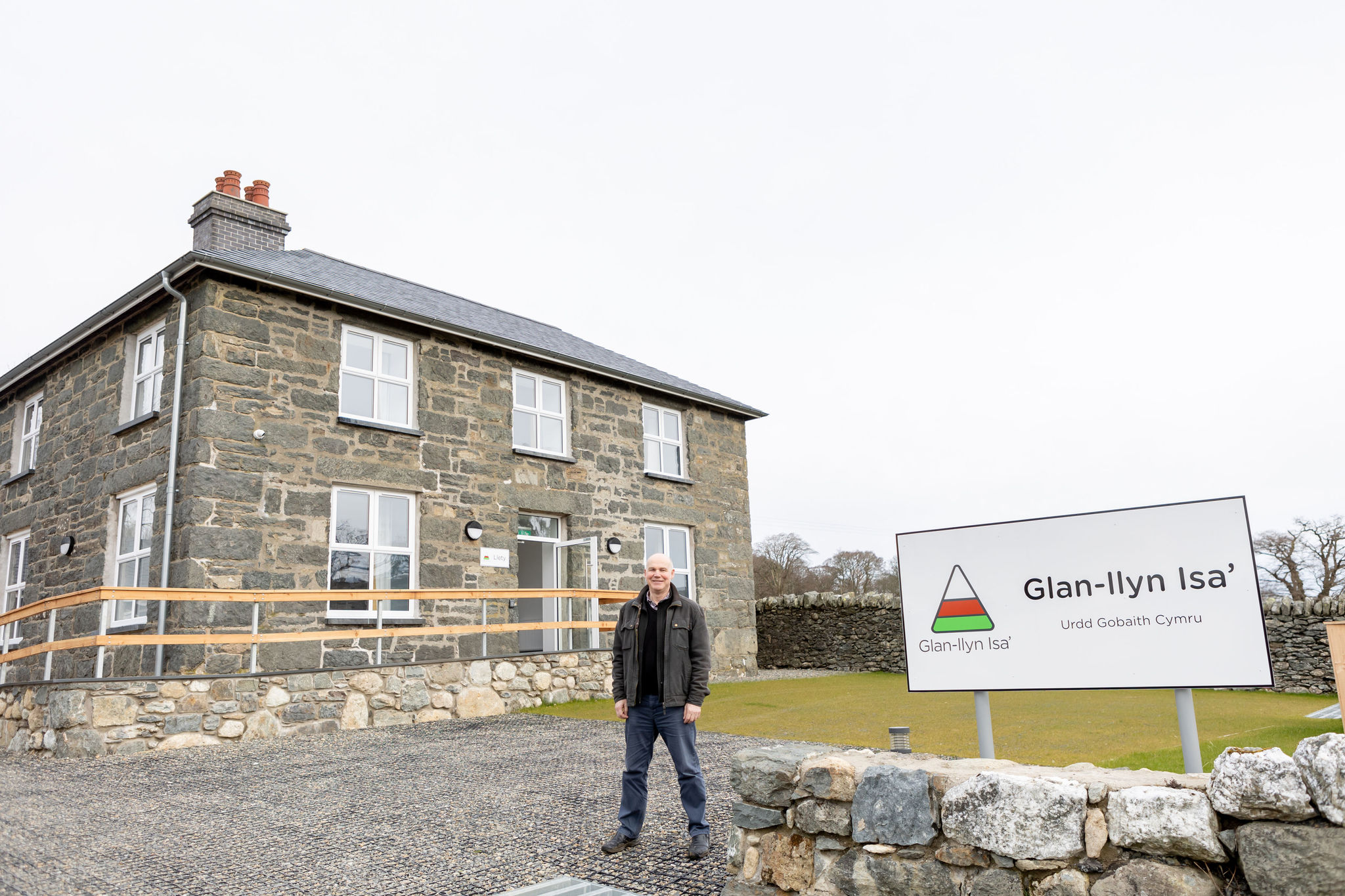 Urdd centre Glan-llyn unveils new accommodation after £800,000 ...
